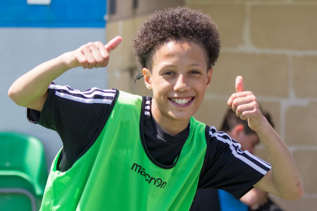 ‘5 Star’ Sports Tour for Denefield School - Rayburn Tours